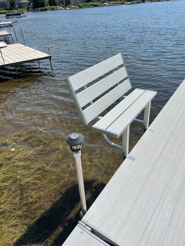 Hewitt 4' Bench Kit With White Panels For 4' Dock D1BA4A